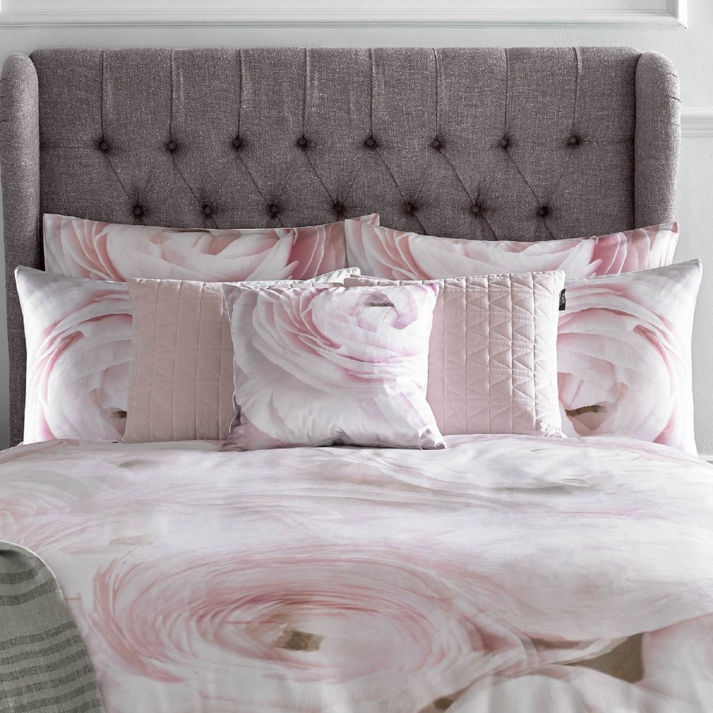 Rana Rose Bedding by Karl Lagerfeld | House of Bedding